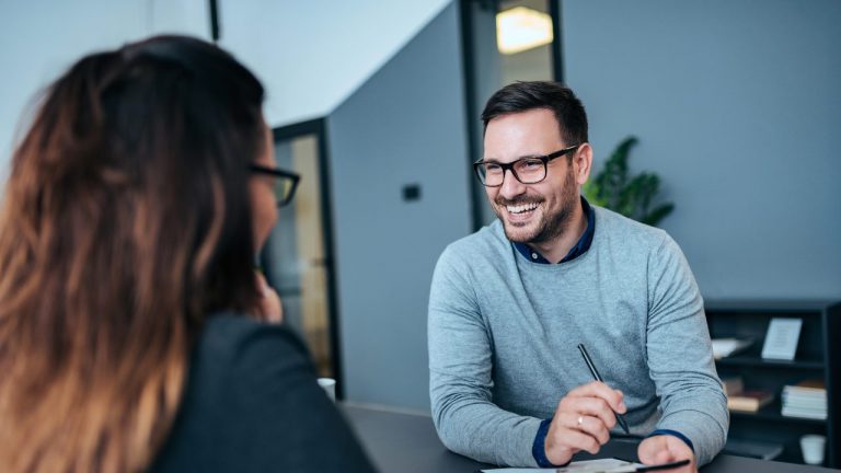 The Essential Hiring Manager’s Guide to Interviewing [20 Tips ...